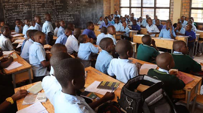 Musanze: Ubucucike mu mashuri buracyabangamiye imyigire y’abana